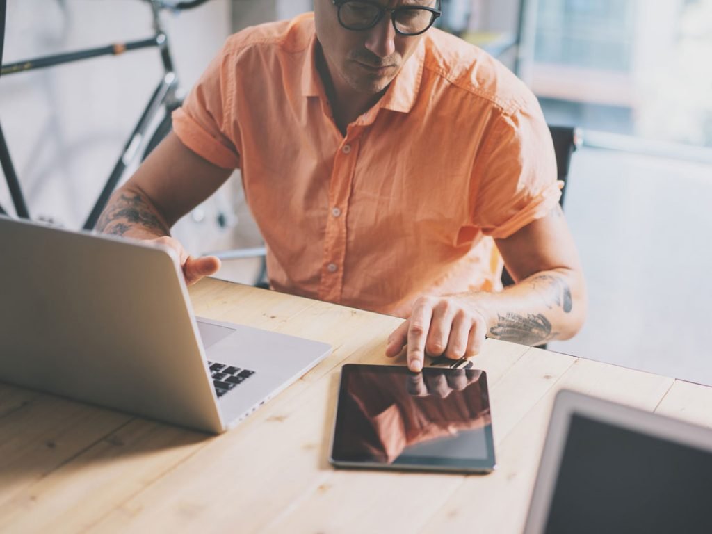 Dicas para arrumar emprego na área de design • Designerd